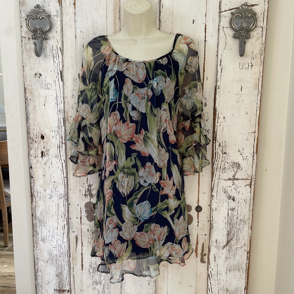 Love Riche | Dresses | Loverich Sz Small Womans Navy Blue Green Peach Blue Floral Flowy Shift ...